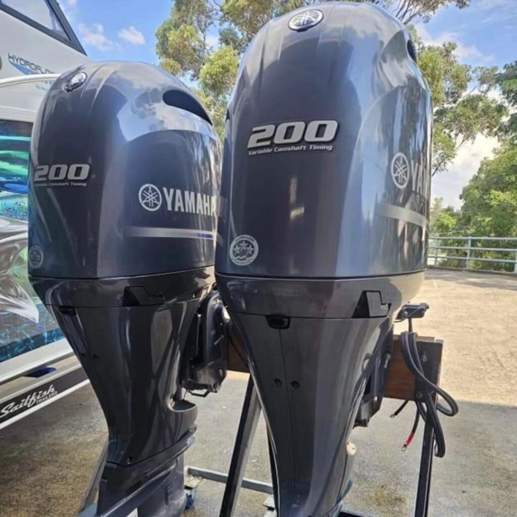 Twin Yamaha F200hp 4 stroke. 2021 electric controls - Used Yamaha ...
